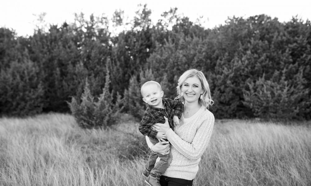 Meet Laura Squire of Laura Squire Photography - Voyage Dallas Magazine ...
