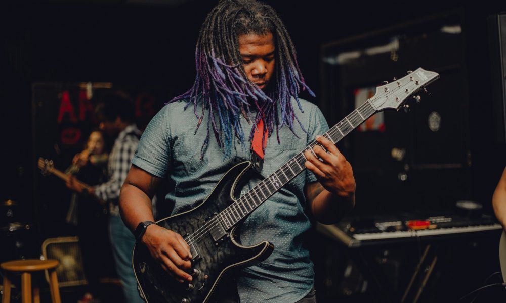 Check out Lincoln Coleman's Artwork - Voyage Dallas Magazine | Dallas ...