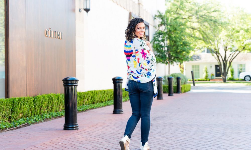 Meet Jessica Elizabeth of My Curly Adventures in DFW - Voyage Dallas ...