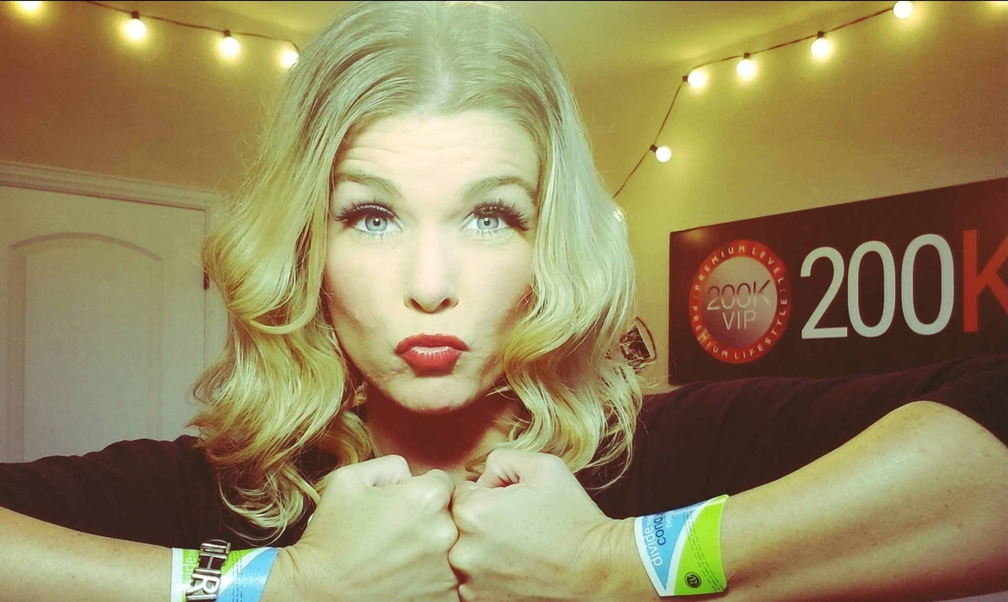 April Seals's Instagram, Twitter & Facebook on IDCrawl