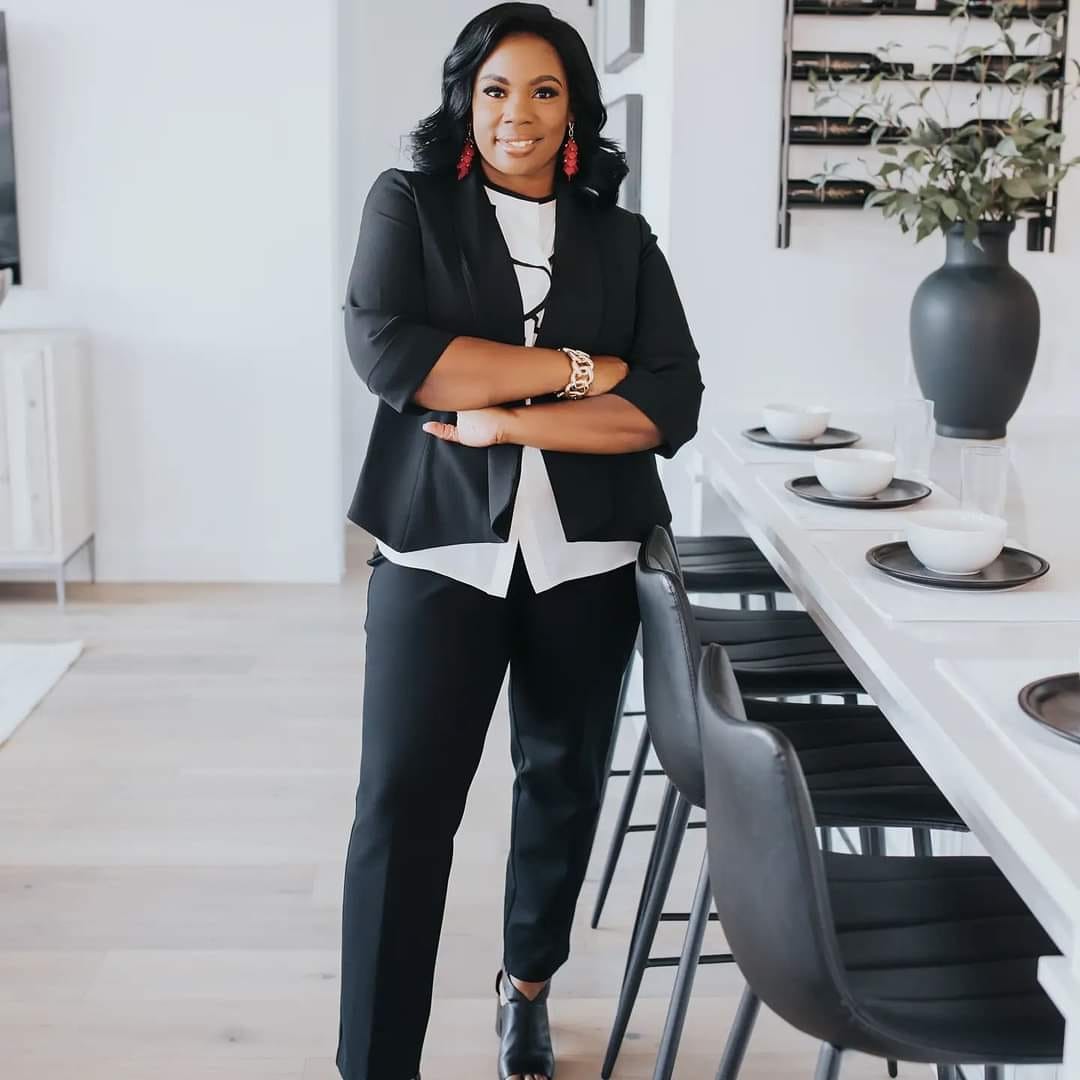 Life & Work with Kimberly Render - Voyage Dallas Magazine | Dallas City ...