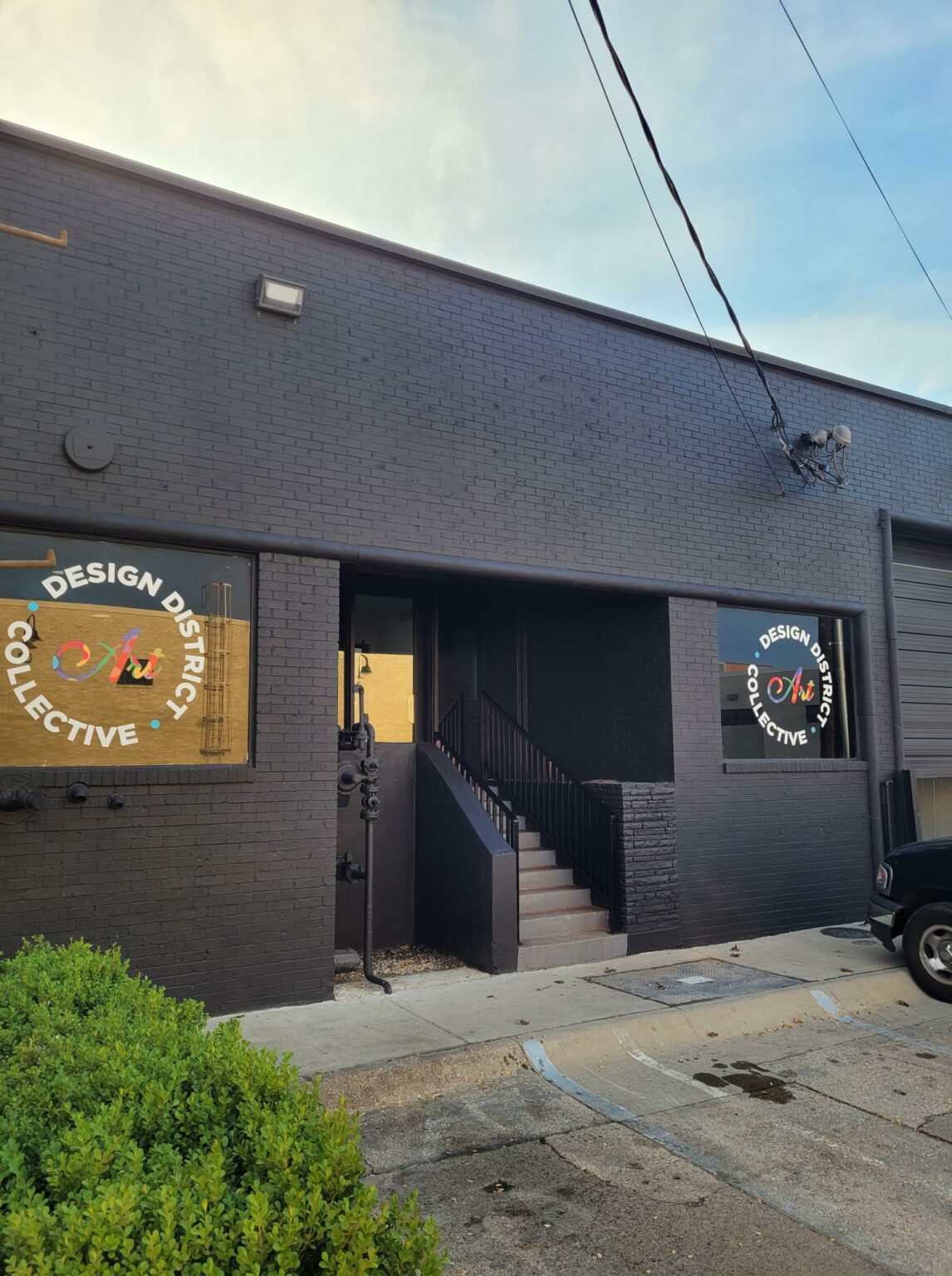 Life & Work with Cosmo Green of Dallas Design District - Voyage Dallas ...