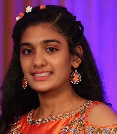 Conversations with Shreya Bhandari - Voyage Dallas Magazine | Dallas City Guide