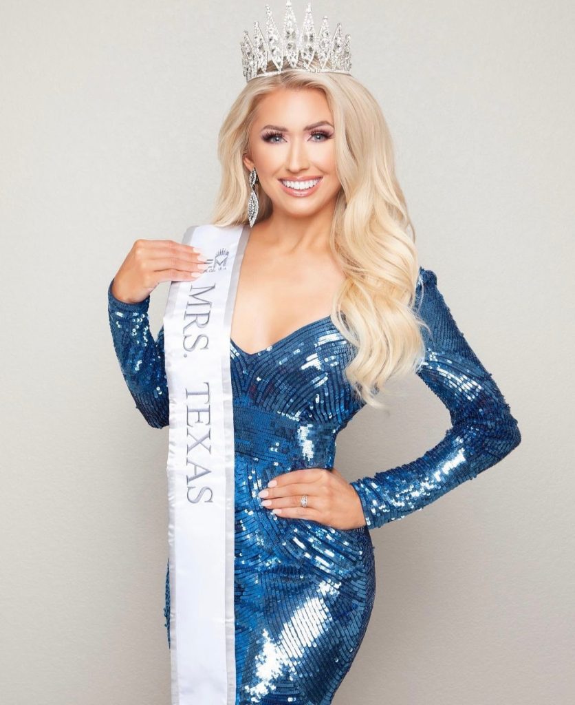 Rising Stars: Meet Lillian Anderson - Voyage Dallas Magazine | Dallas ... Rising Stars: Meet Lillian Anderson - Voyage Dallas Magazine | Dallas ...