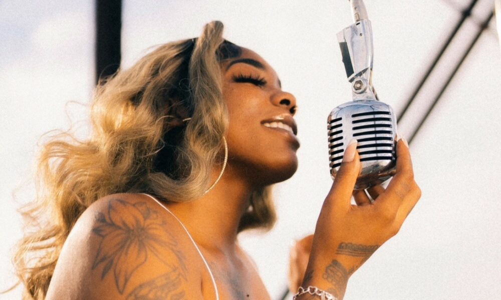 Conversations with Itstheehoneyy - Voyage Dallas Magazine | Dallas City ...