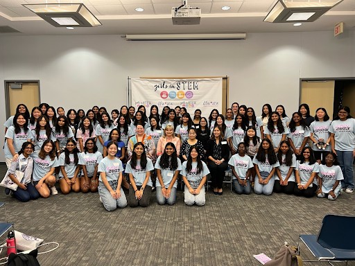 Meet Girls in STEM – Voyage Dallas Magazine | Dallas City Guide