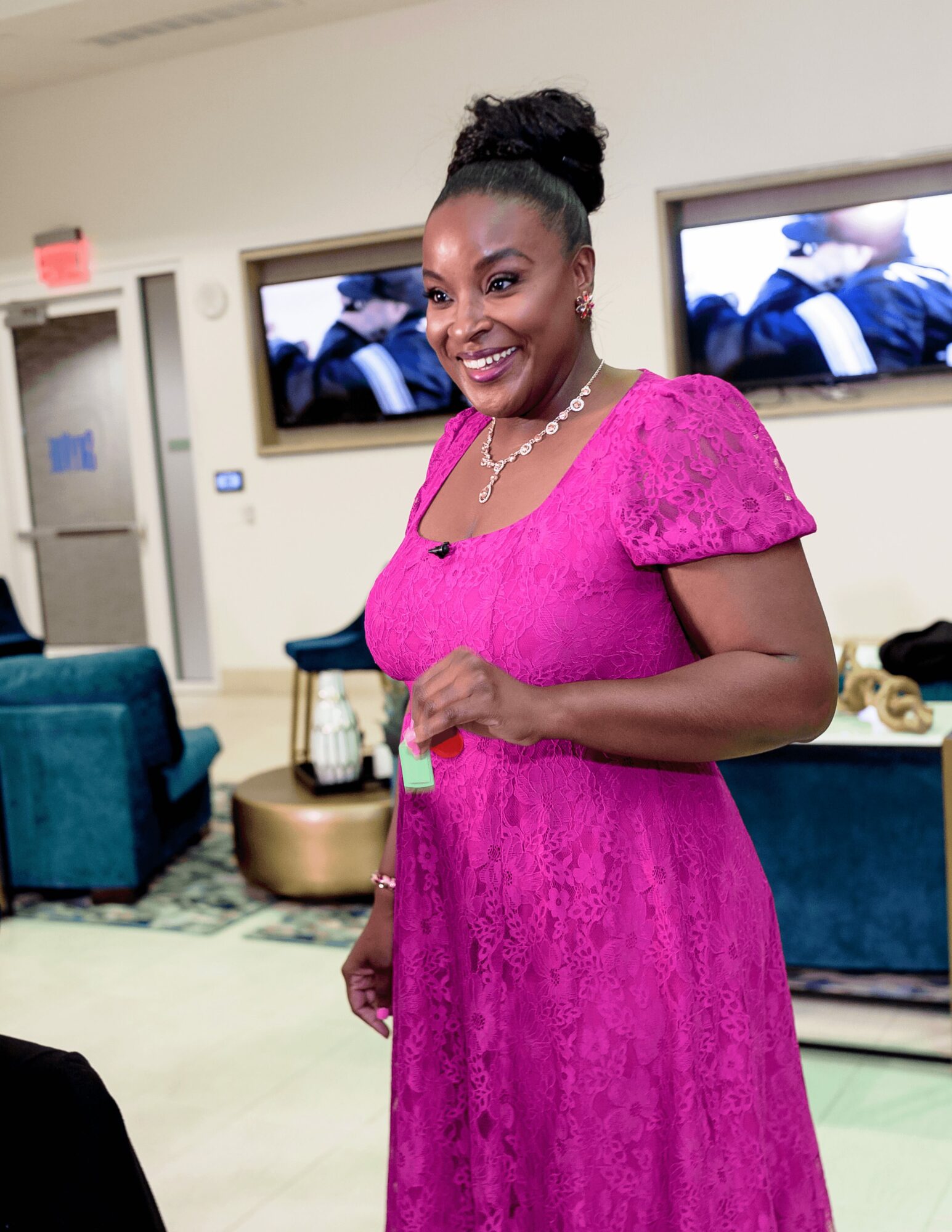 Hidden Gems: Meet Danielle Nicole of Danielle Nicole Consulting ...