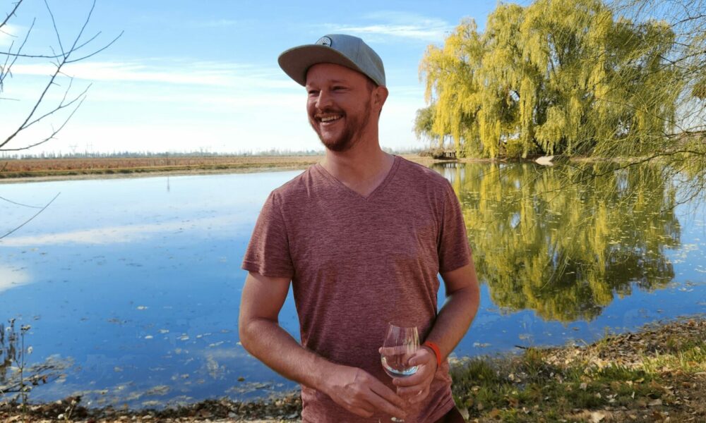 Community Highlights: Meet Jonathan Hall of Select Service Catering ...