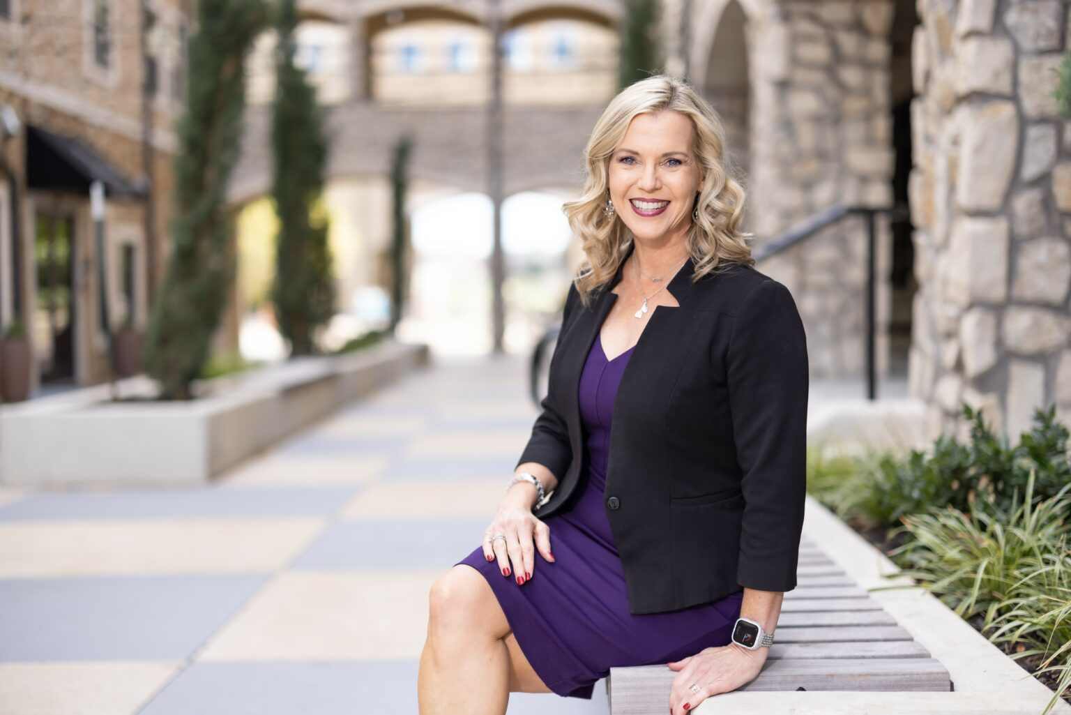 Meet Elizabeth Mahusay of Southwestern Consulting - Voyage Dallas ...