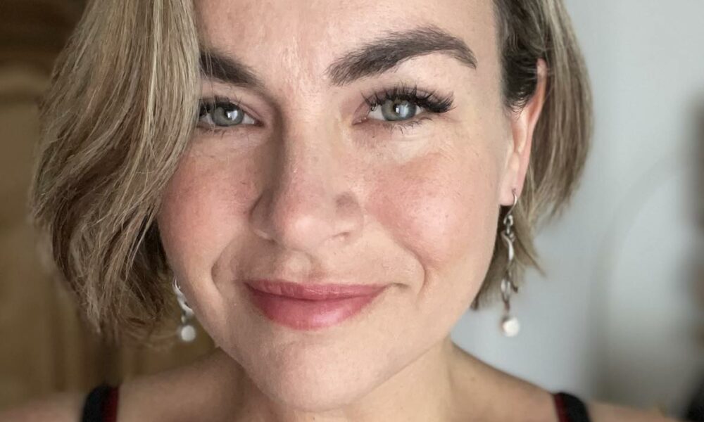 Exploring Life & Business with Kirsten Mccormick of Teen Connect ...