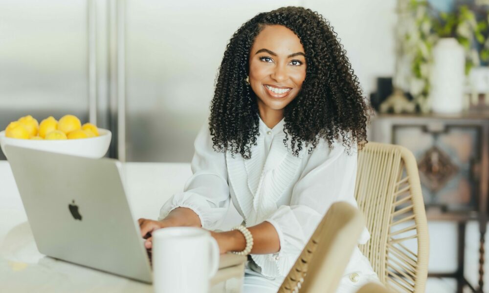 Rising Stars: Meet Eva Hill of Dallas - Voyage Dallas Magazine | Dallas ...