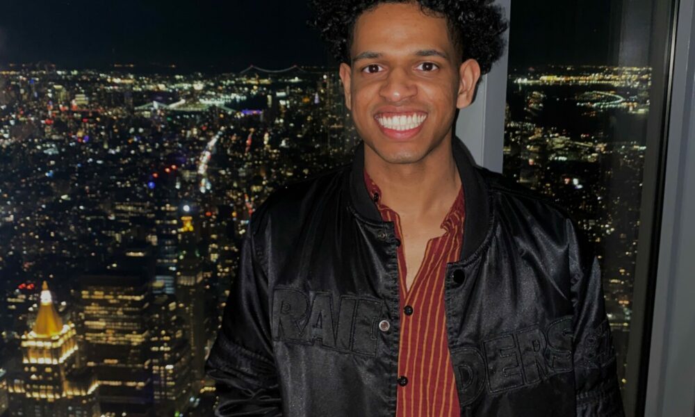 Daily Inspiration: Meet Darian Burns - Voyage Dallas Magazine | Dallas ...