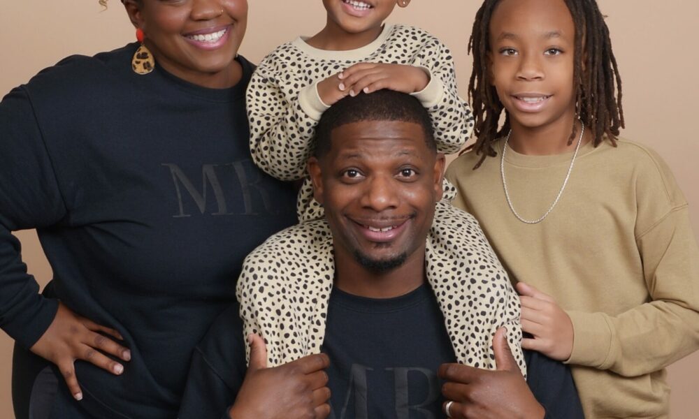 Meet Cornell & Albonie Swann of Notchamama’s Egg Sammich - Voyage ...