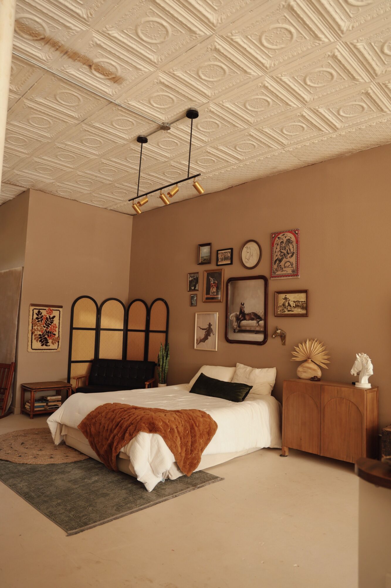 Meet Aleq Slimp of Studio 313 - Voyage Dallas Magazine | Dallas City Guide